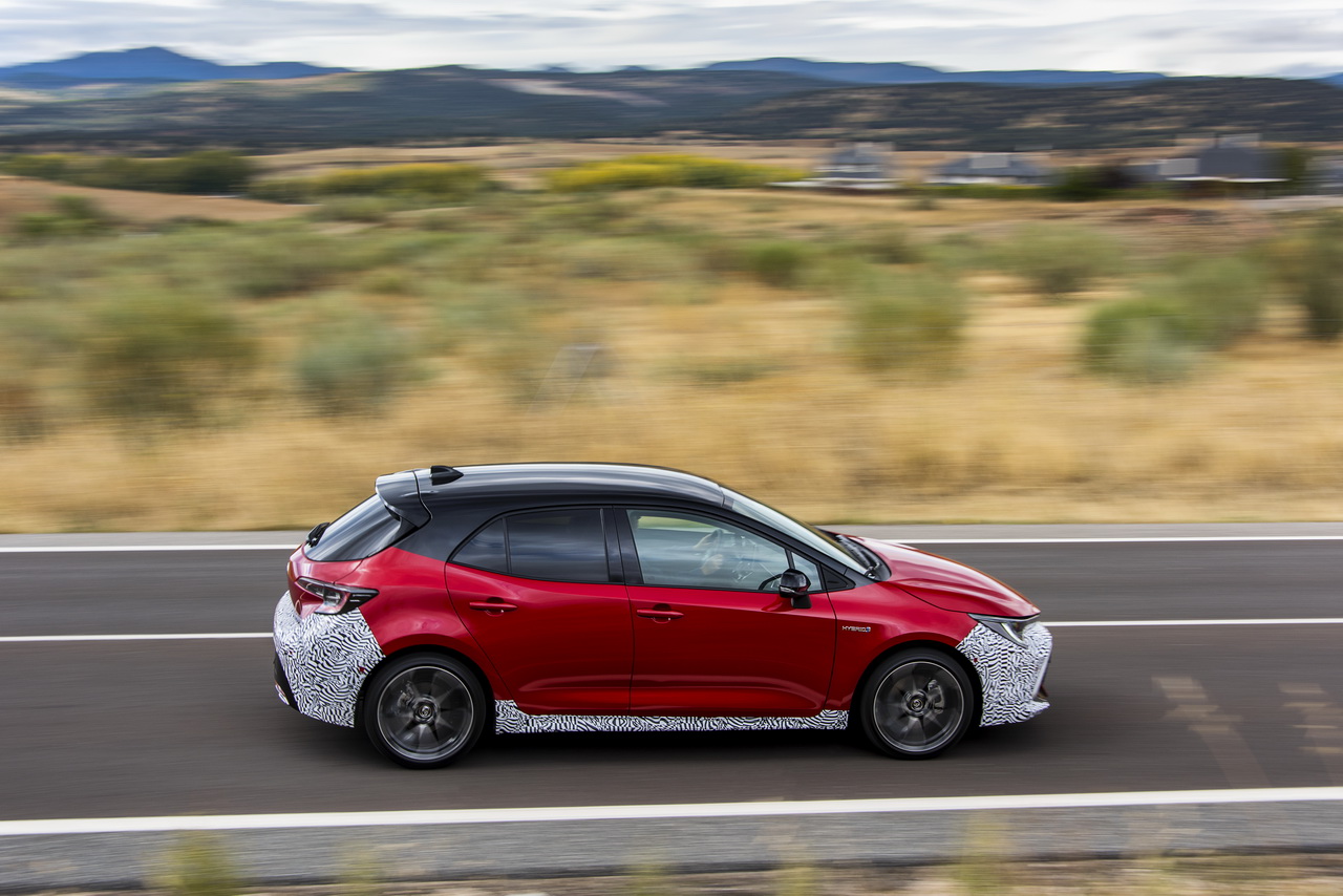 Photo 4 - Toyota Corolla Hybride 2019 filé droit - Essai Toyota Corolla ...