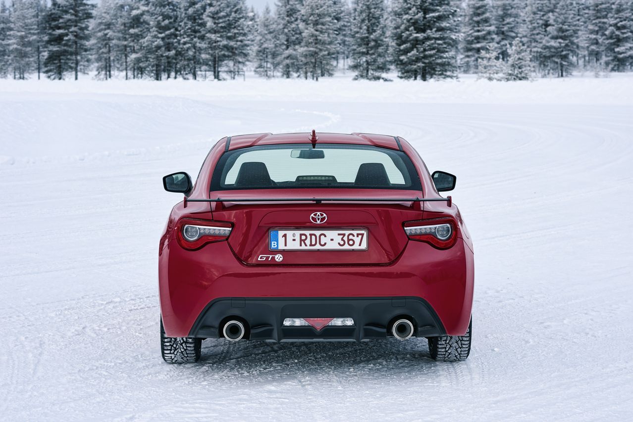 Fiche technique Toyota GT86