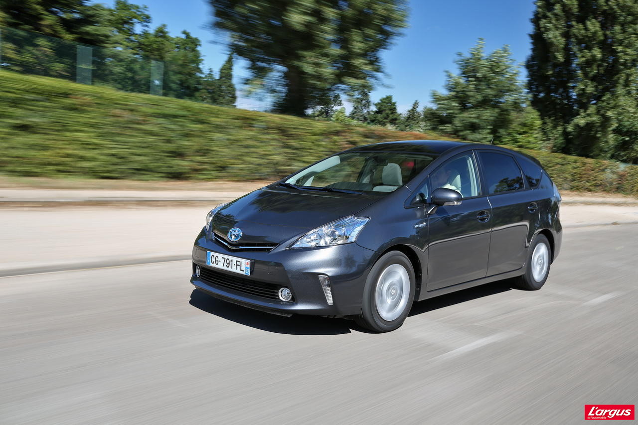 Photo 78 - Toyota Prius + prime à la conversion - Prime à la conversion ...