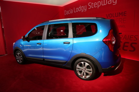 Dacia Lodgy Stepway : 7 places pour l'aventure