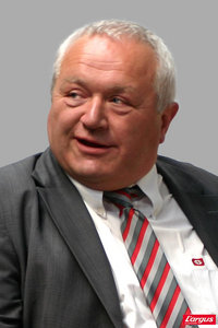 Patrick Besson reçoit le SediMaster des agroéquipements