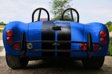 L'AC Cobra passe à l'électrique, avec une version forte de 625 ch