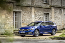 Fiche technique Volkswagen Passat SW