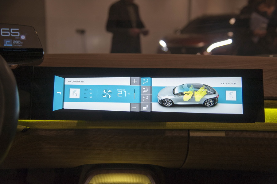 Diaporama et photos - Peugeot i-cockpit : ce n'est que le début | L'Argus