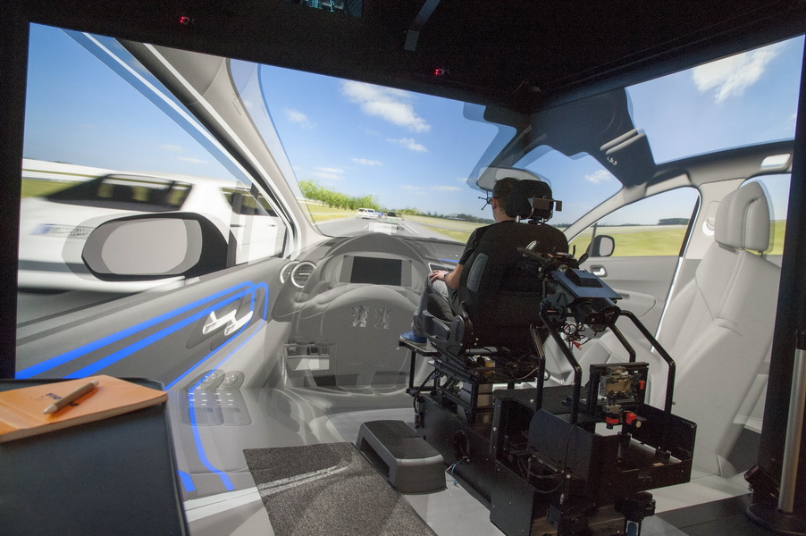 Peugeot i-cockpit : ce n'est que le début - Technologie - Auto Evasion ...