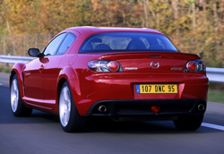 MAZDA RX-8 - NISSAN 350Z : le retour du coupé sportif