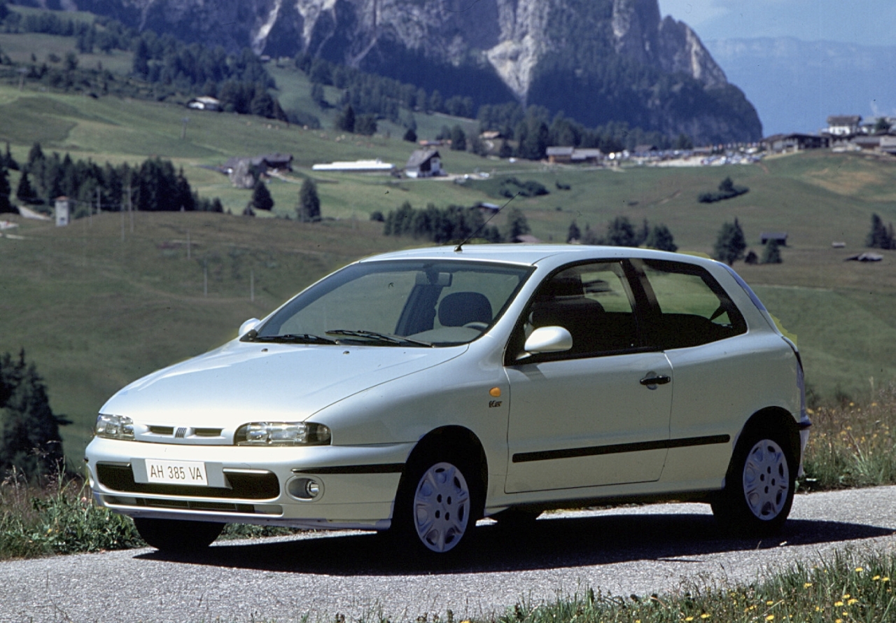 Photo 34 - Voiture de l'année 1996 Fiat Bravo Brava - Voiture de l ...