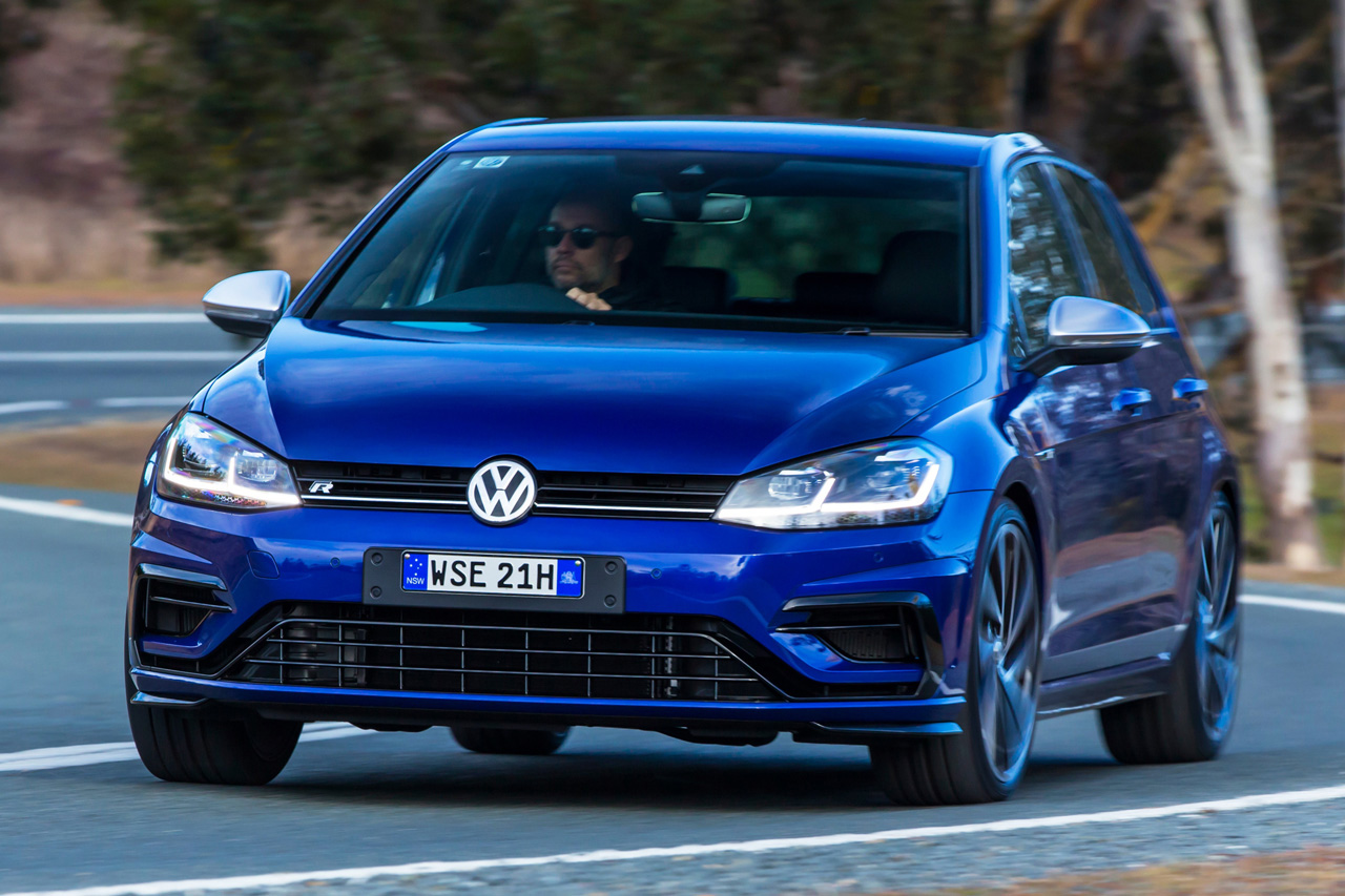 Volkswagen Golf R. L'édition "20 Ans", plus rapide, a un prix - Photo ...