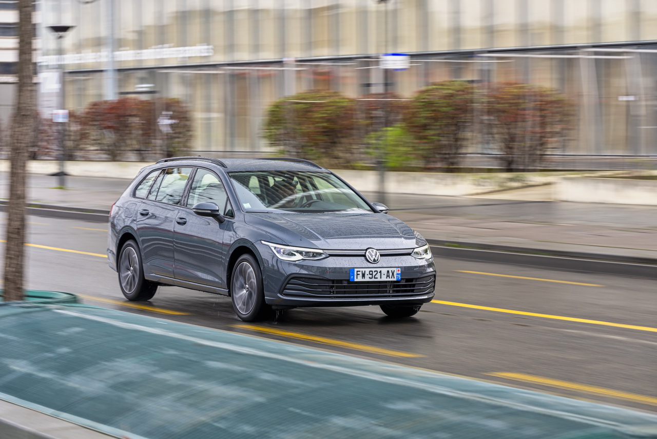 Diaporama et photos - Essai Volkswagen Golf SW (2021) : le break bien ...