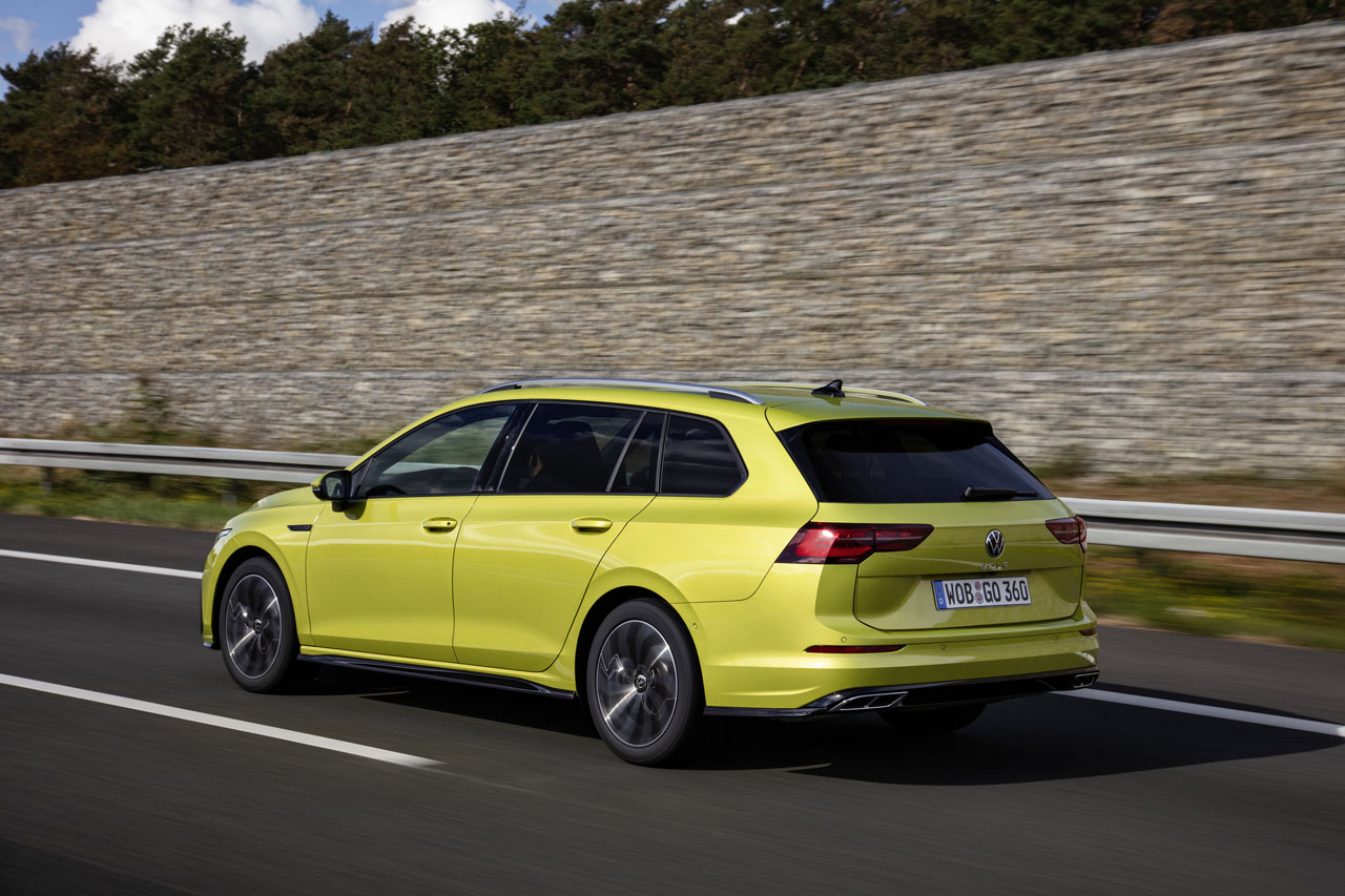 Photo 2 - volkswagen golf SW jaune arrière - Prix Volkswagen Golf SW ...