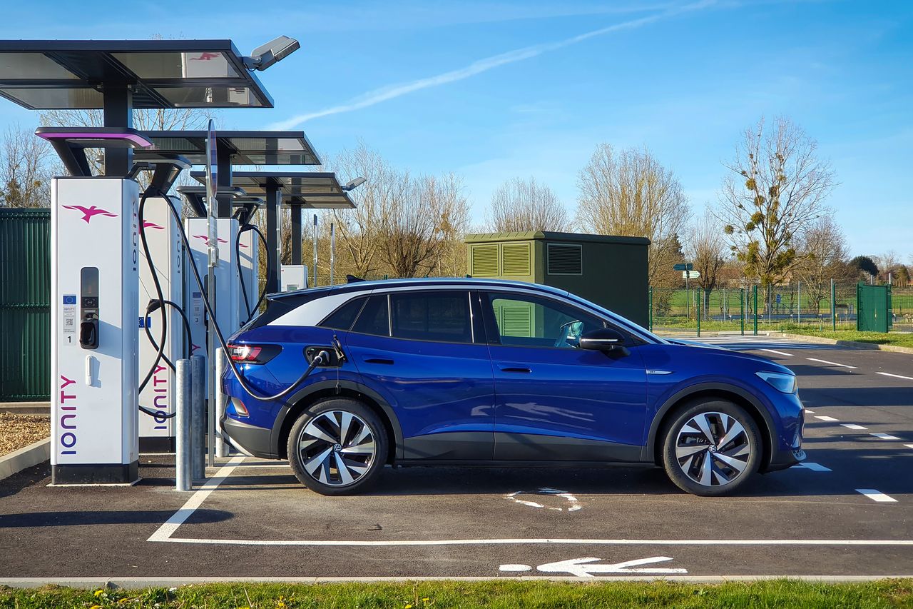 Essai Volkswagen ID4. Quelle autonomie réelle pour le SUV électrique