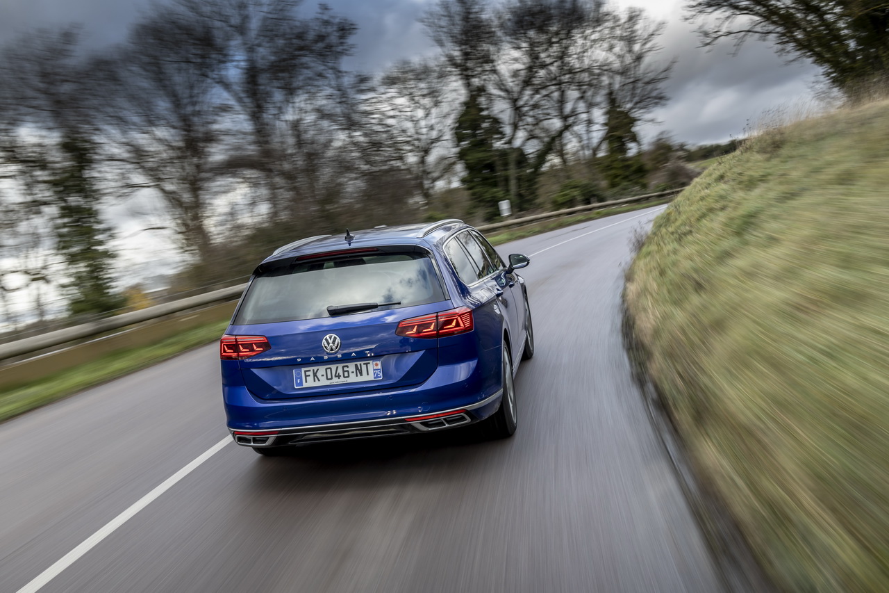 Photo 7 - passat break 2019 - VW Passat SW TDI 150 Evo : break sans ...