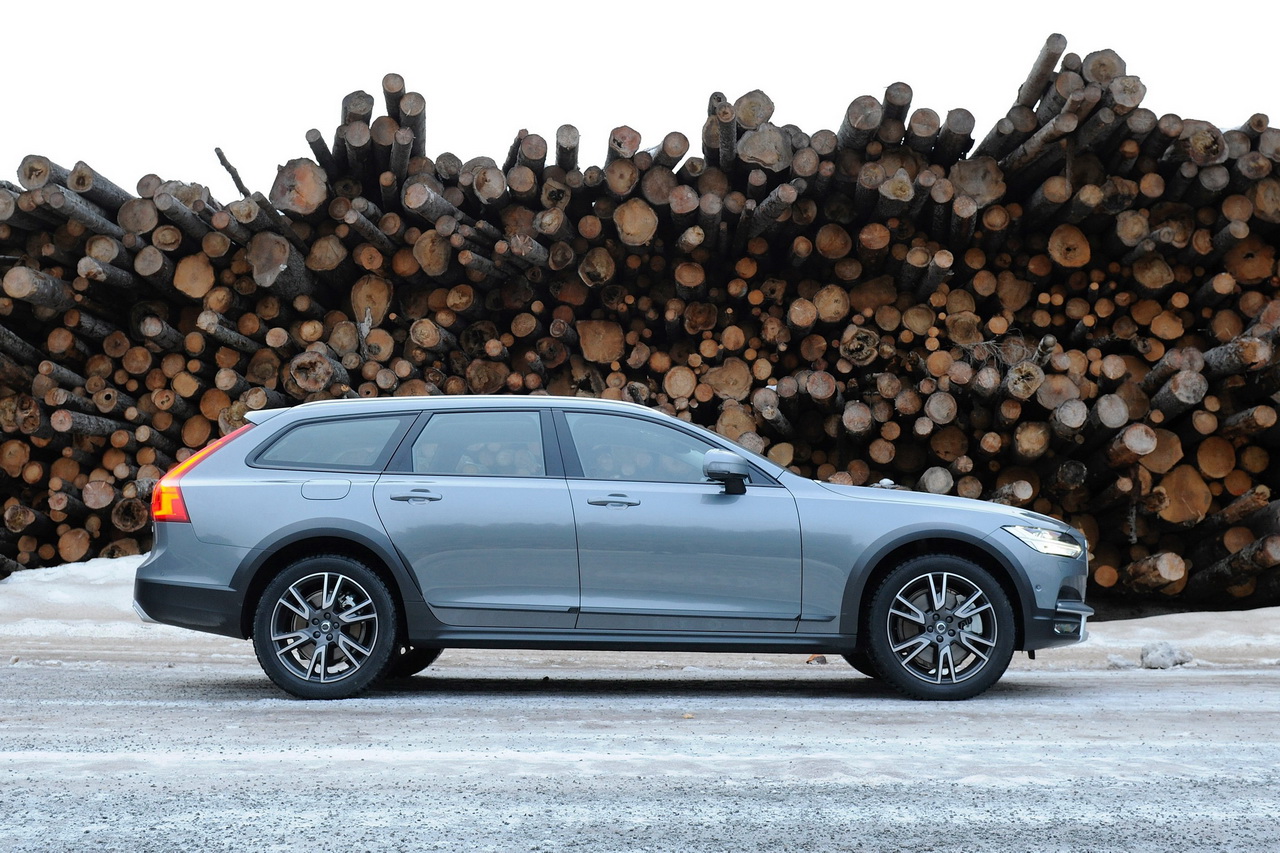 Photo 38 - Volvo V90 Cross Country (2017) - Vrais 4x4 ou faux SUV