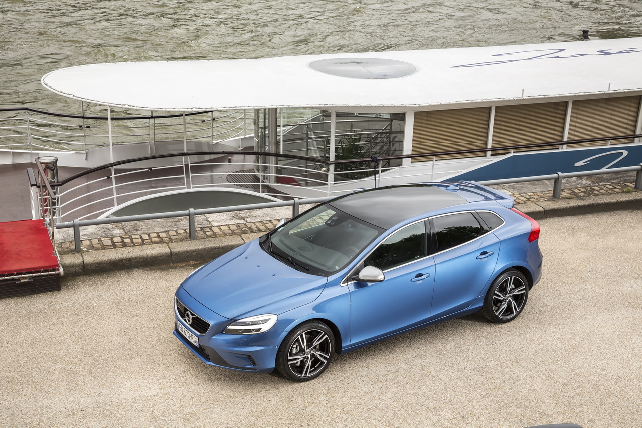 Fiche technique Volvo V40 D3