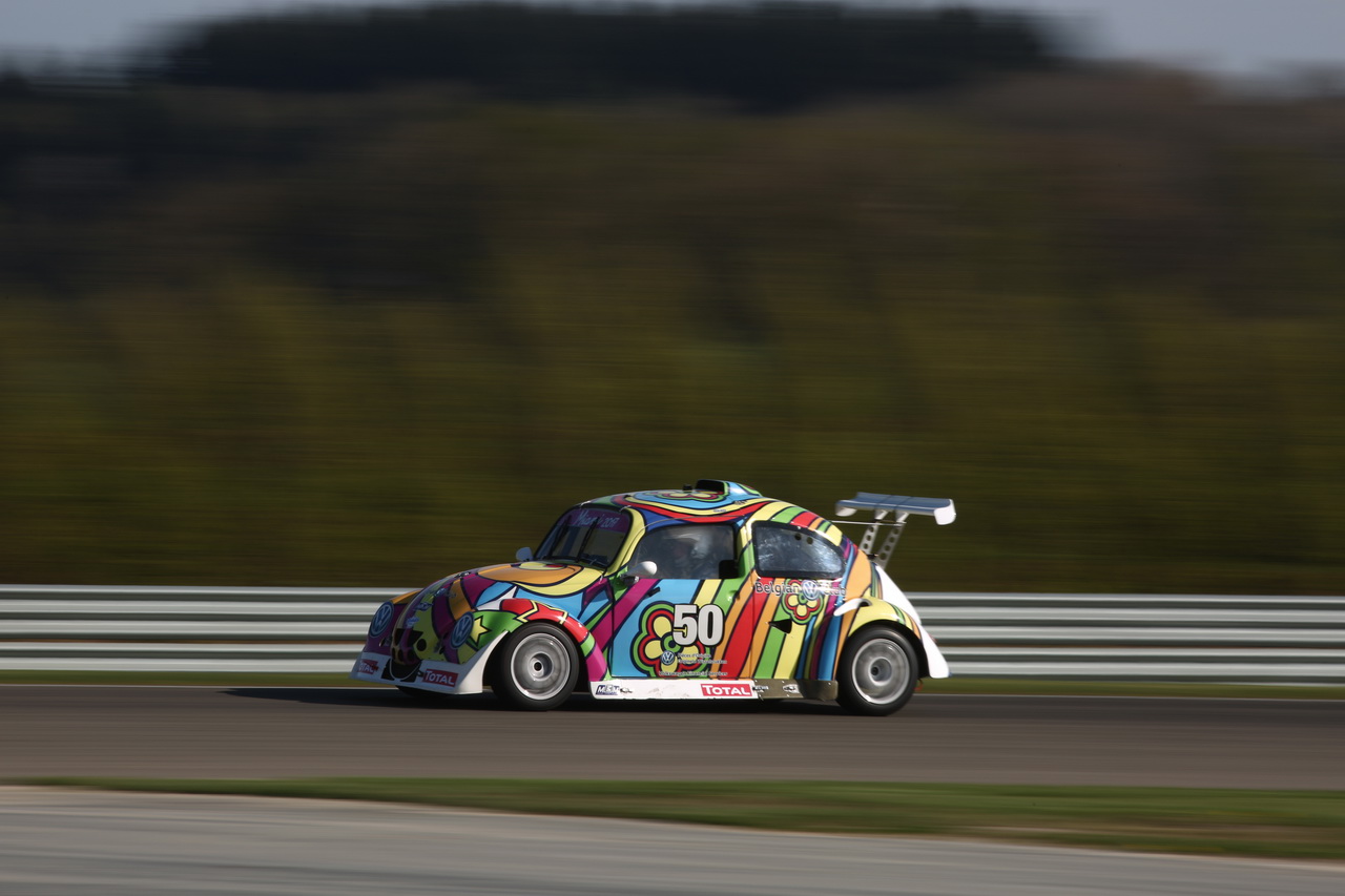 Diaporama et photos - Essai VW Fun Cup 2017 : une Coccinelle avec des ...