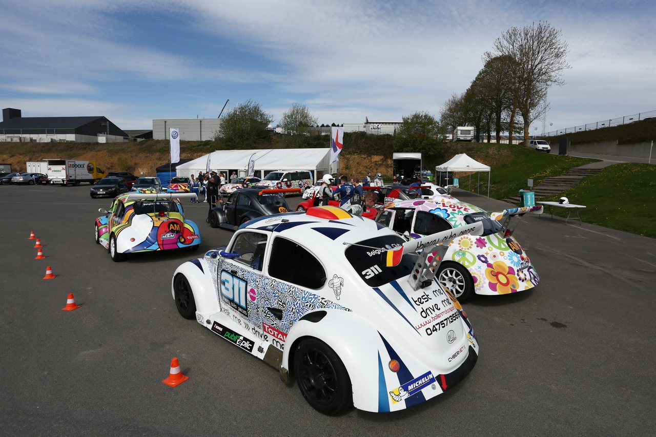Photo 25 - plsuieurs Fun Cup Evo 3 vue arrière - Essai VW Fun Cup 2017 ...