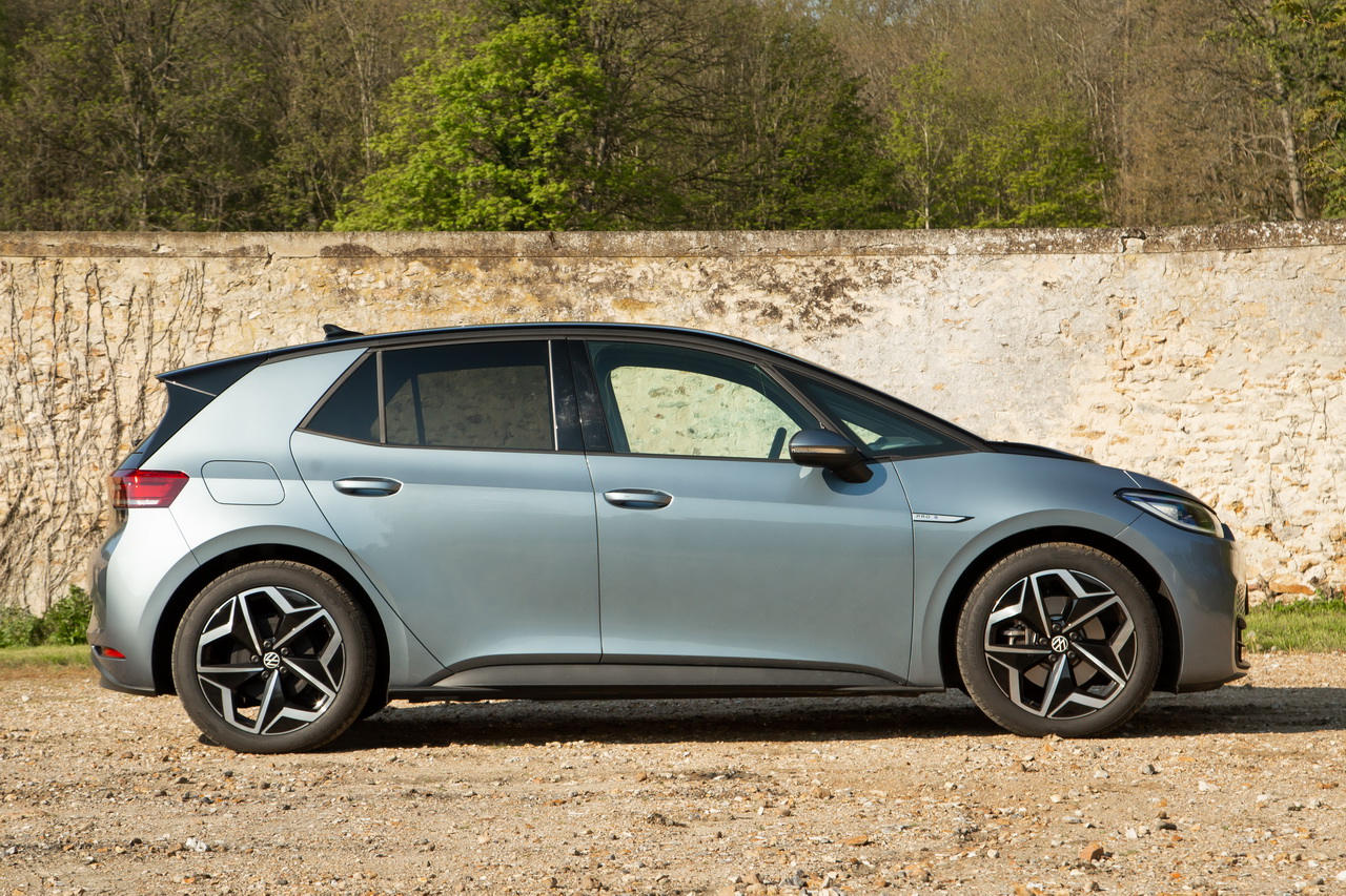 Photo 19 - dimensions id3 electrique - Volkswagen ID3 (2021) : notre ...