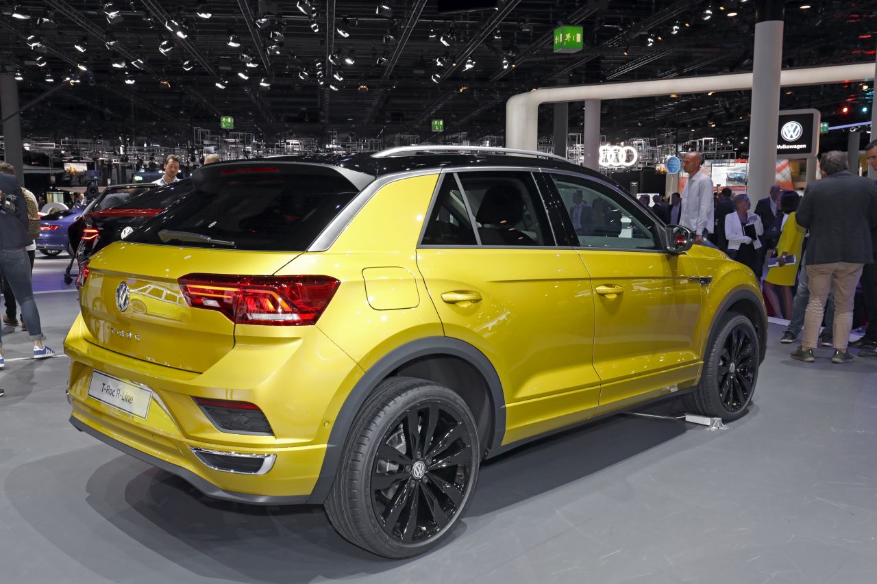 Volkswagen T-Roc R-Line : le SUV T-Roc en survêtement à Francfort ...