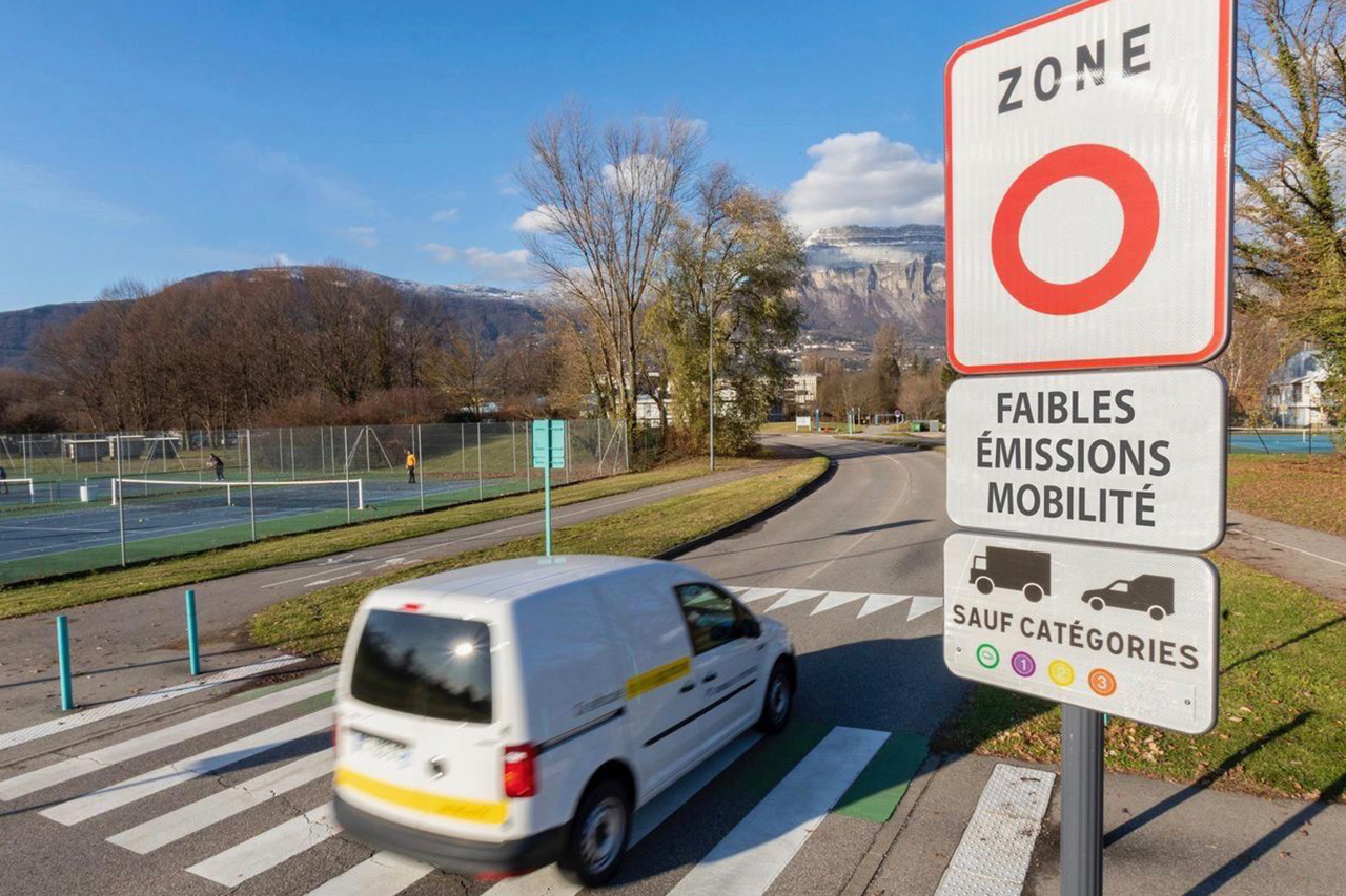 Pollution auto. Les rejets de CO2, NOx et particules ont bien baissé