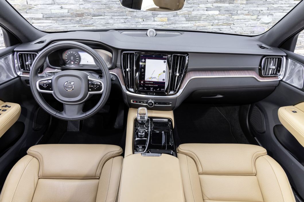 Essai Volvo V60 Recharge T6 : les vraies consommations du break hybride
