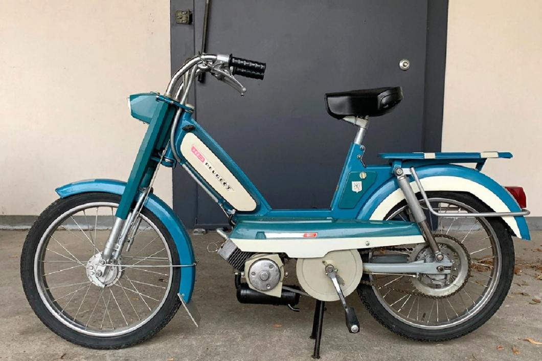 Peugeot 103, Solex, Vespa, Dax... Les deux-roues de collection ont la ...