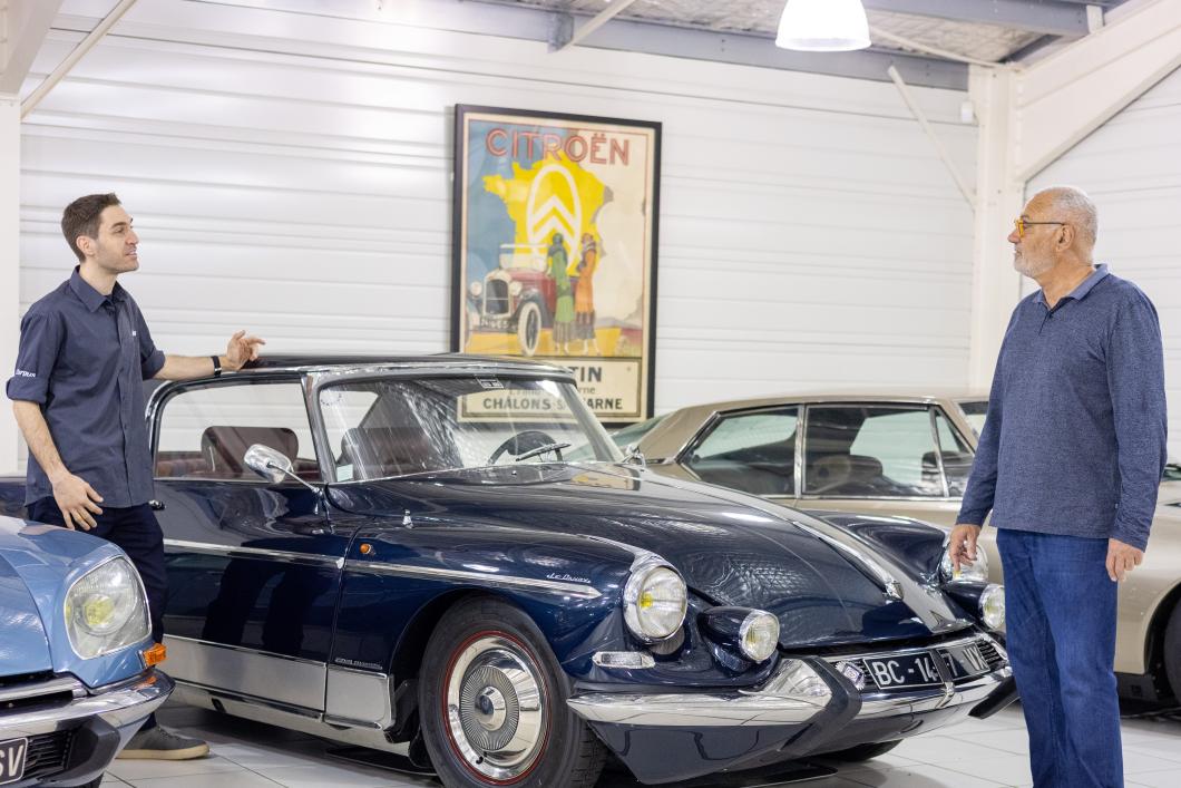 Un homme, une collection. Les DS Chapron et autres Citroën rares d'Eric