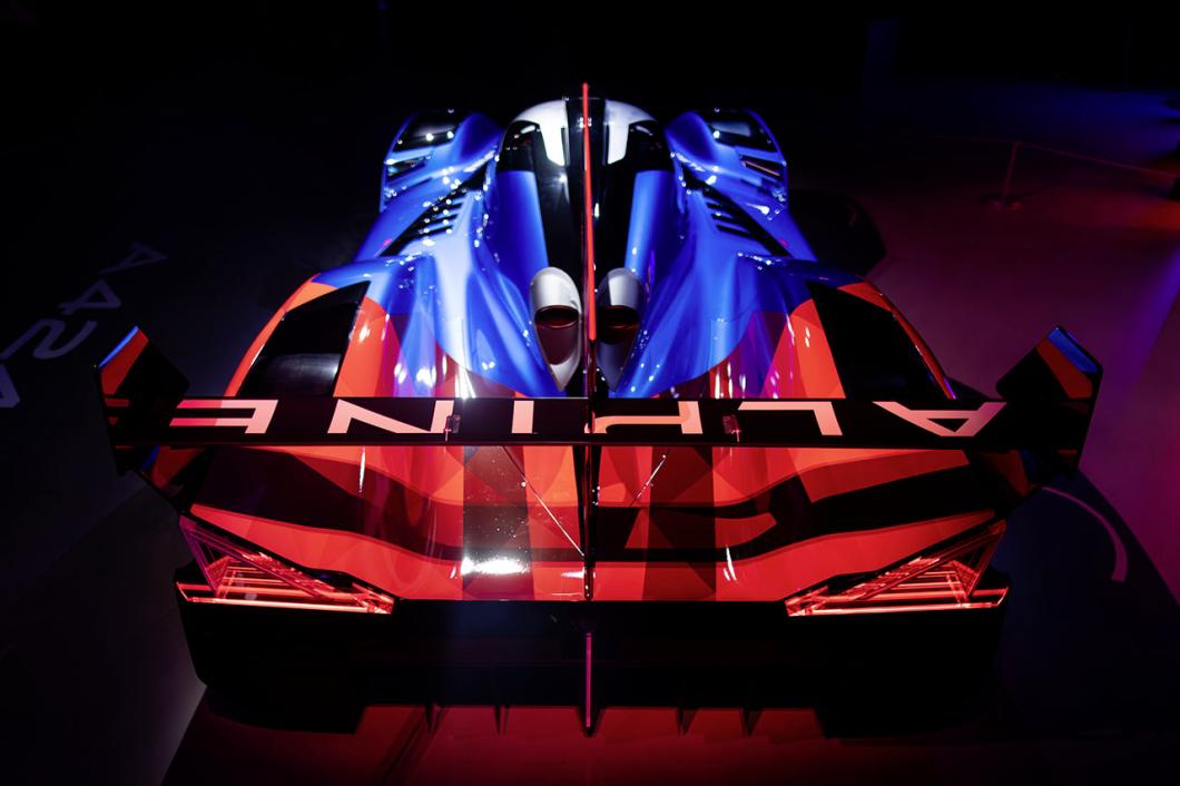 Alpine A424. Premières photos de l'hypercar hybride des 24H du Mans 2024