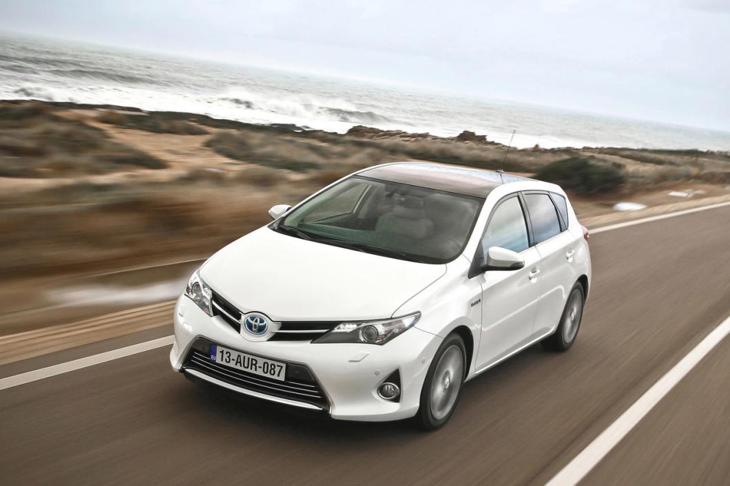 Guide d’achat occasion : quel modèle hybride à moins de 15 000