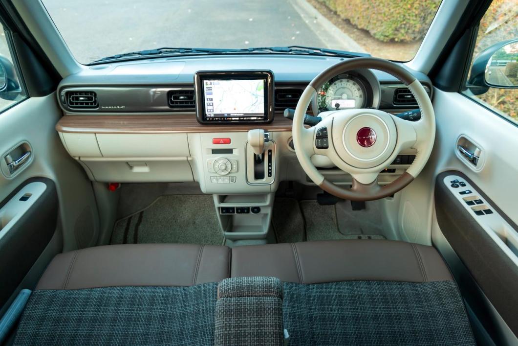 Essai Suzuki Lapin (2023). L'urbaine parfaite au charme exotique