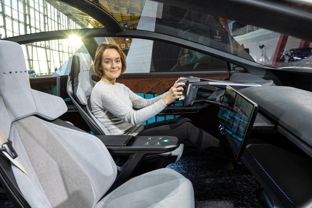 Lexus LF-ZC (2026). A bord de la berline électrique aux plate-forme et ...