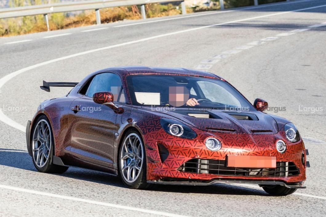 Alpine A110 R Ultime (2025). Photos, prix, date de lancement et ...