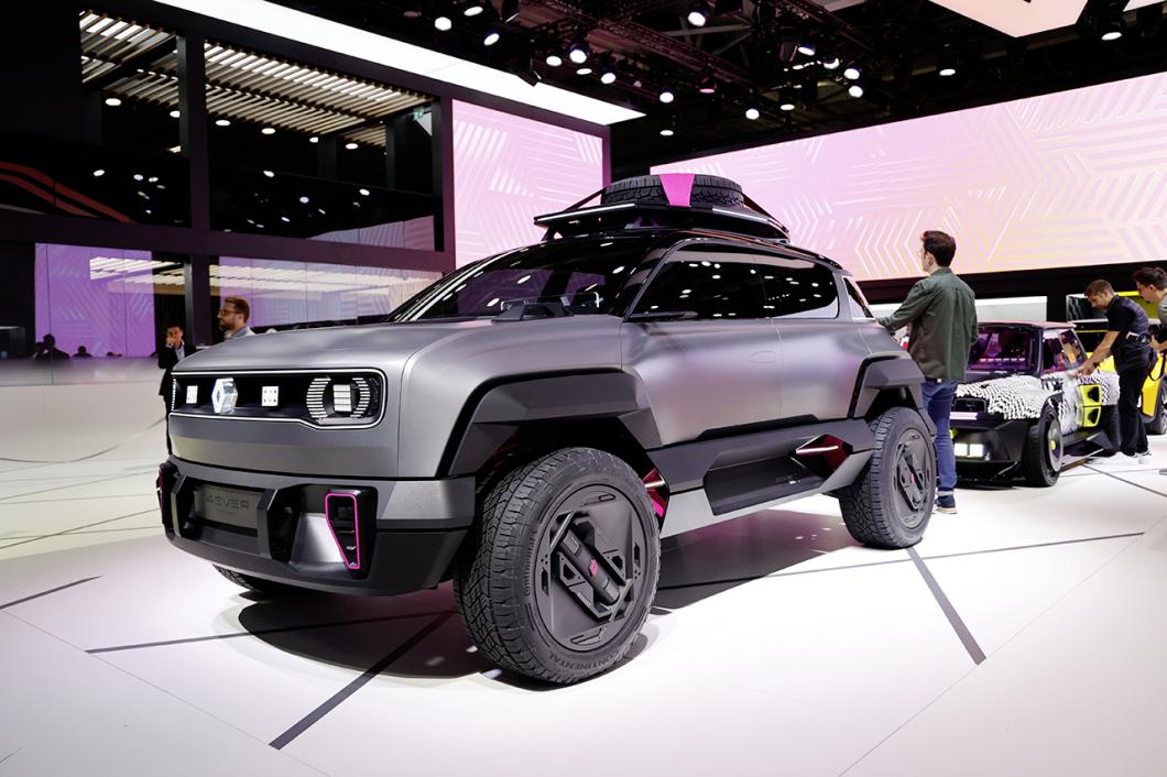 Renault 4 (2024). Premières images officielles et ouverture des pré ...