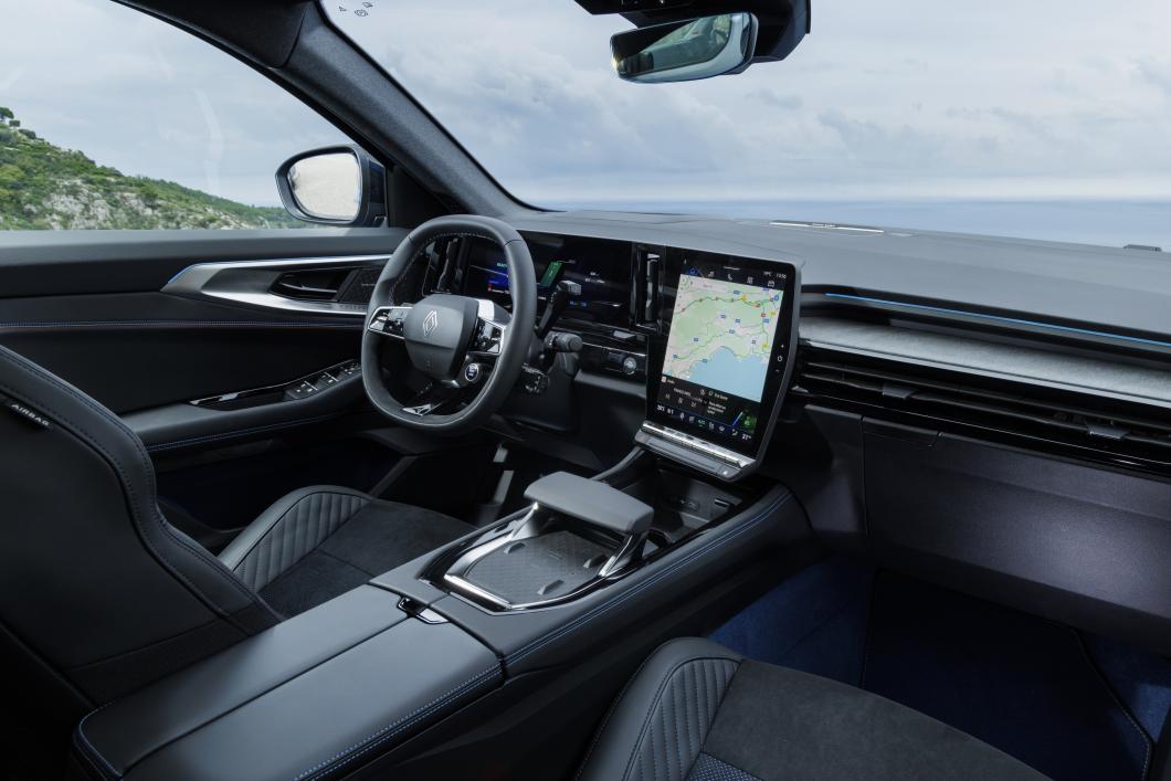 Essai Renault Rafale E-Tech 4x4 300ch Atelier Alpine : les watts et la ...