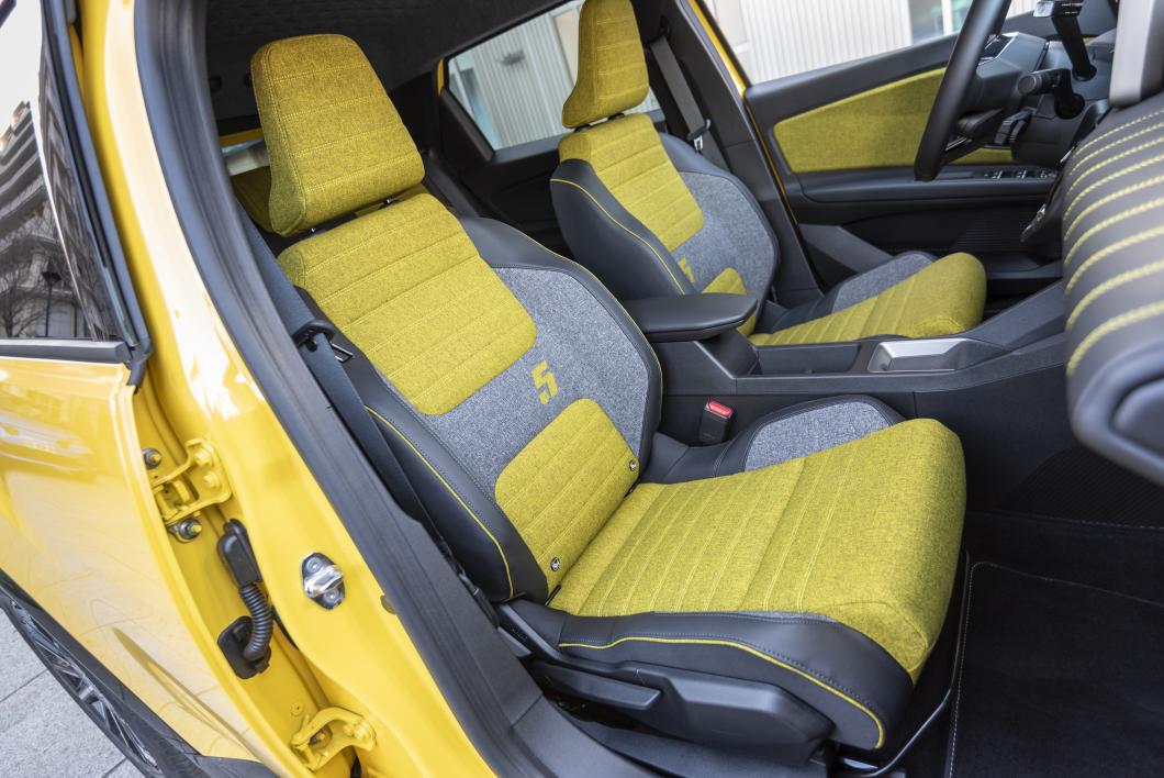 Essai Alpine A290 vs Renault 5 : le match des voitures de l’année