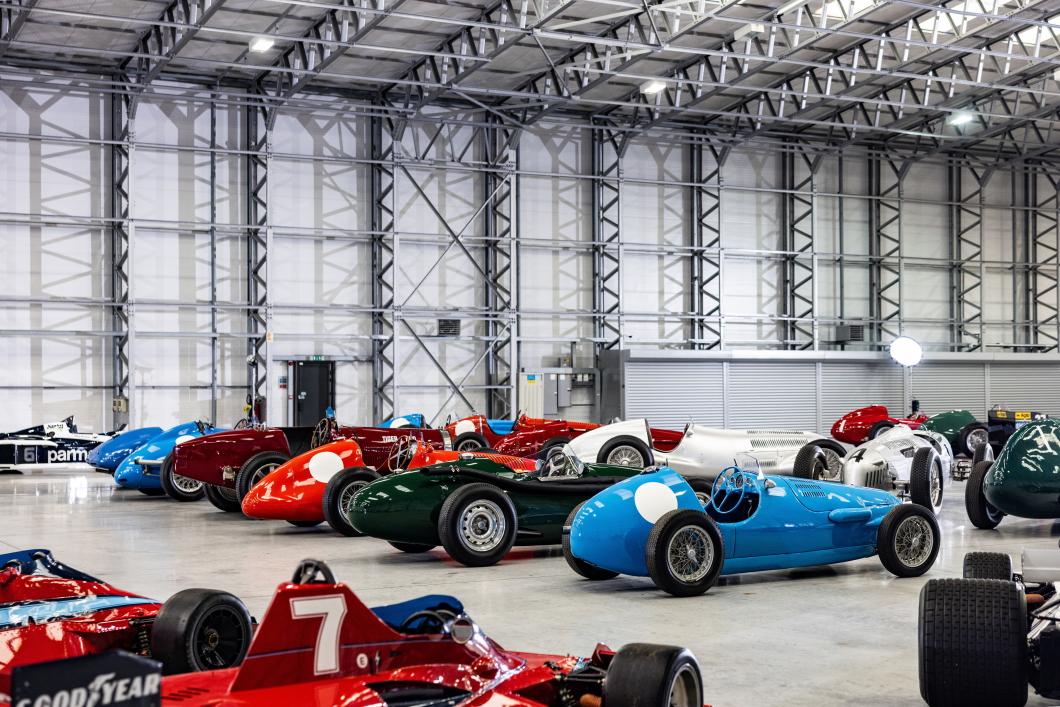 Mercedes, Ferrari, Brabham… Qui a racheté à Bernie Ecclestone sa ...