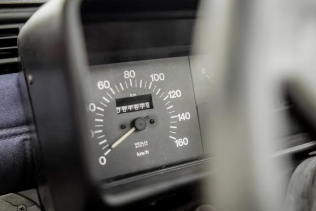 Une Fiat Panda cabriolet à vendre aux Pays-Bas