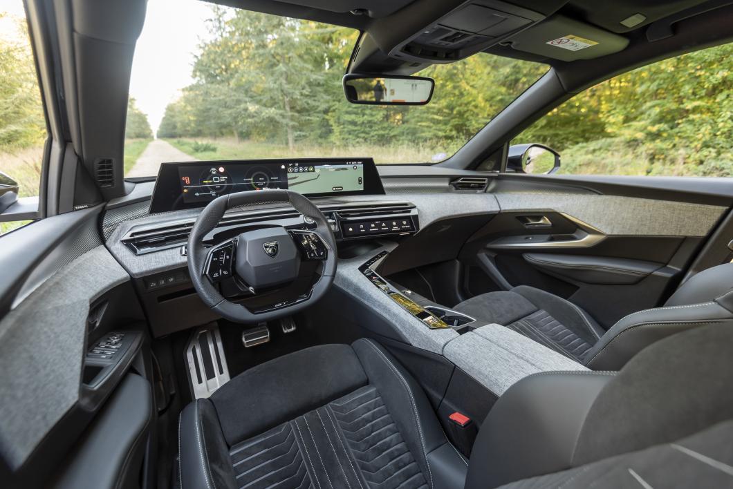 Essai Peugeot 3008 Plug-in hybrid 195 : consommations et autonomie ...