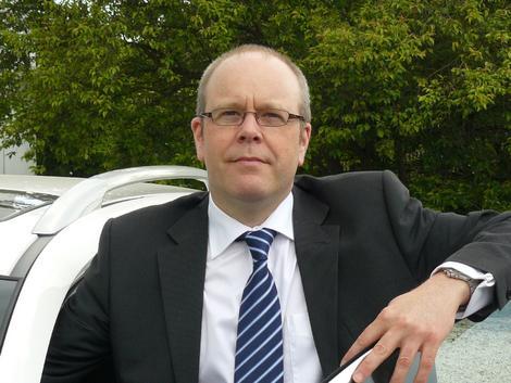 Simon Monks, directeur international des ventes aux sociétés Mazda