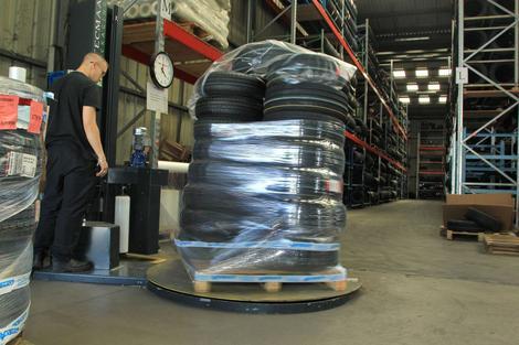 Copadex, au service des professionnels du pneu