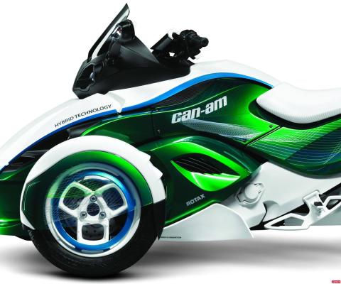 L'atypique Can-Am Spyder devient hybride