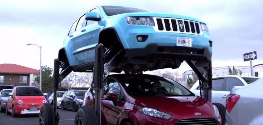 Hum Rider : une Jeep qui joue à saute-bouchon