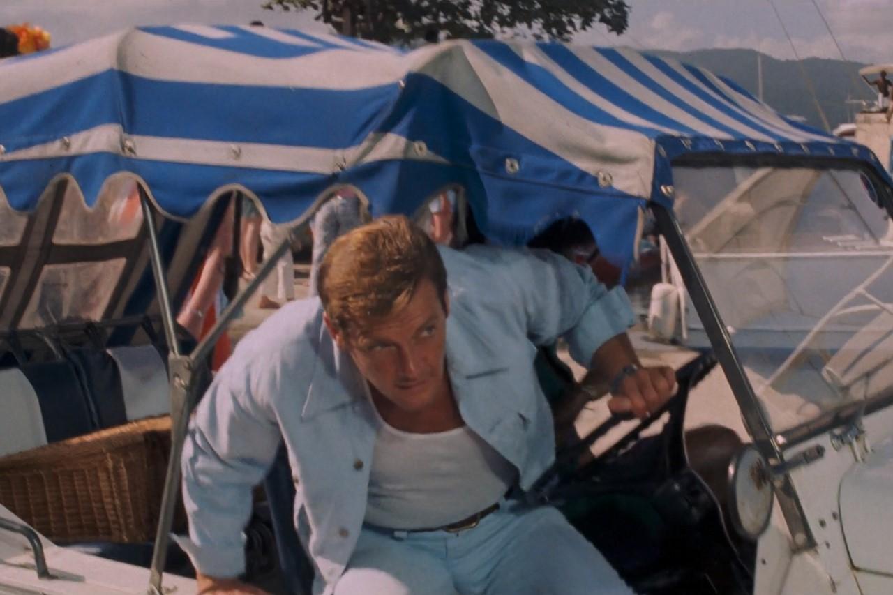 Photo 2 - James Bond Mini Moke - Moke (2022). Une édition James Bond ...