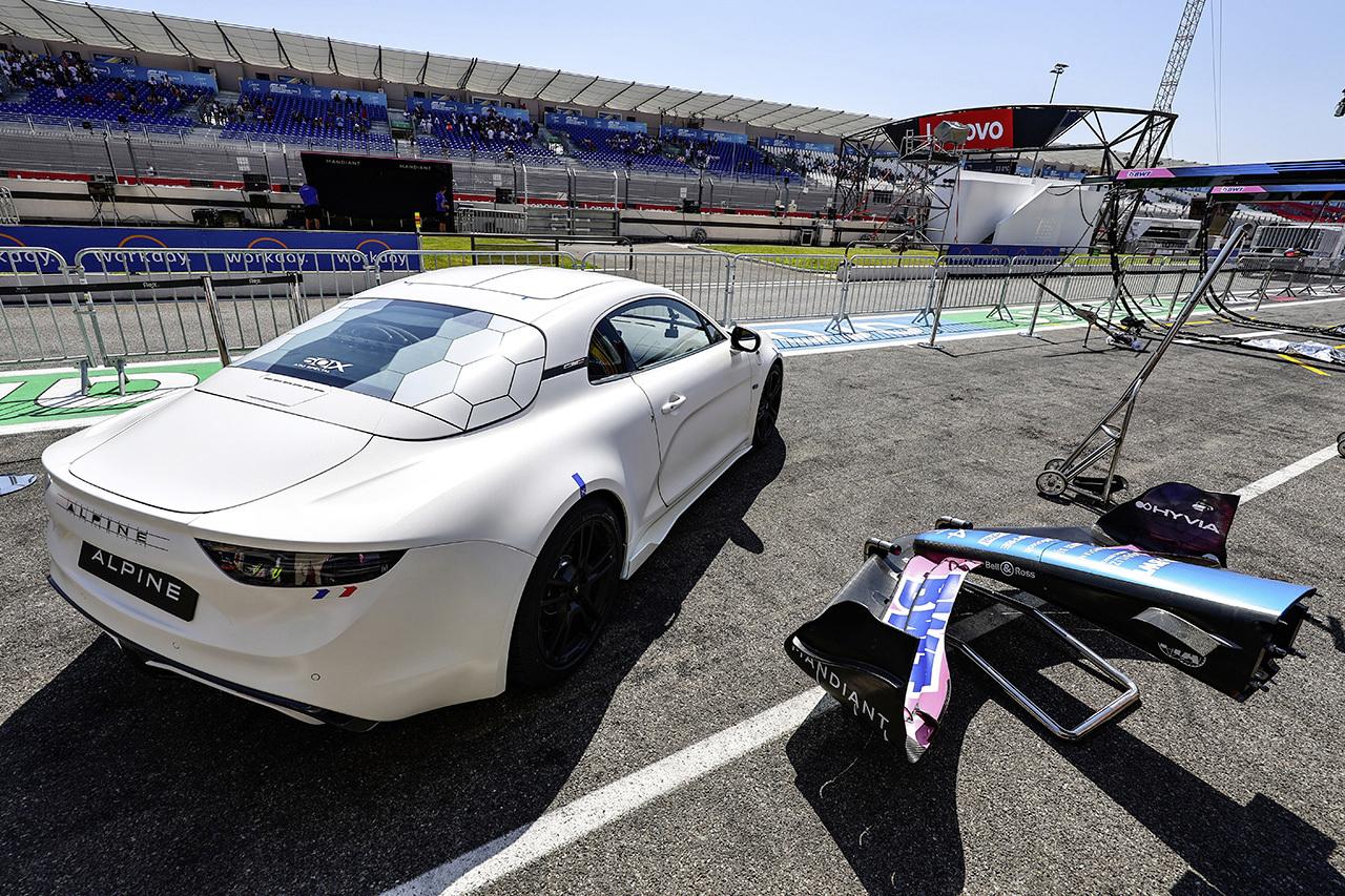 Photo 9 - Alpine A110 batteries - Un tour en Alpine A110 E-Ternité avec ...