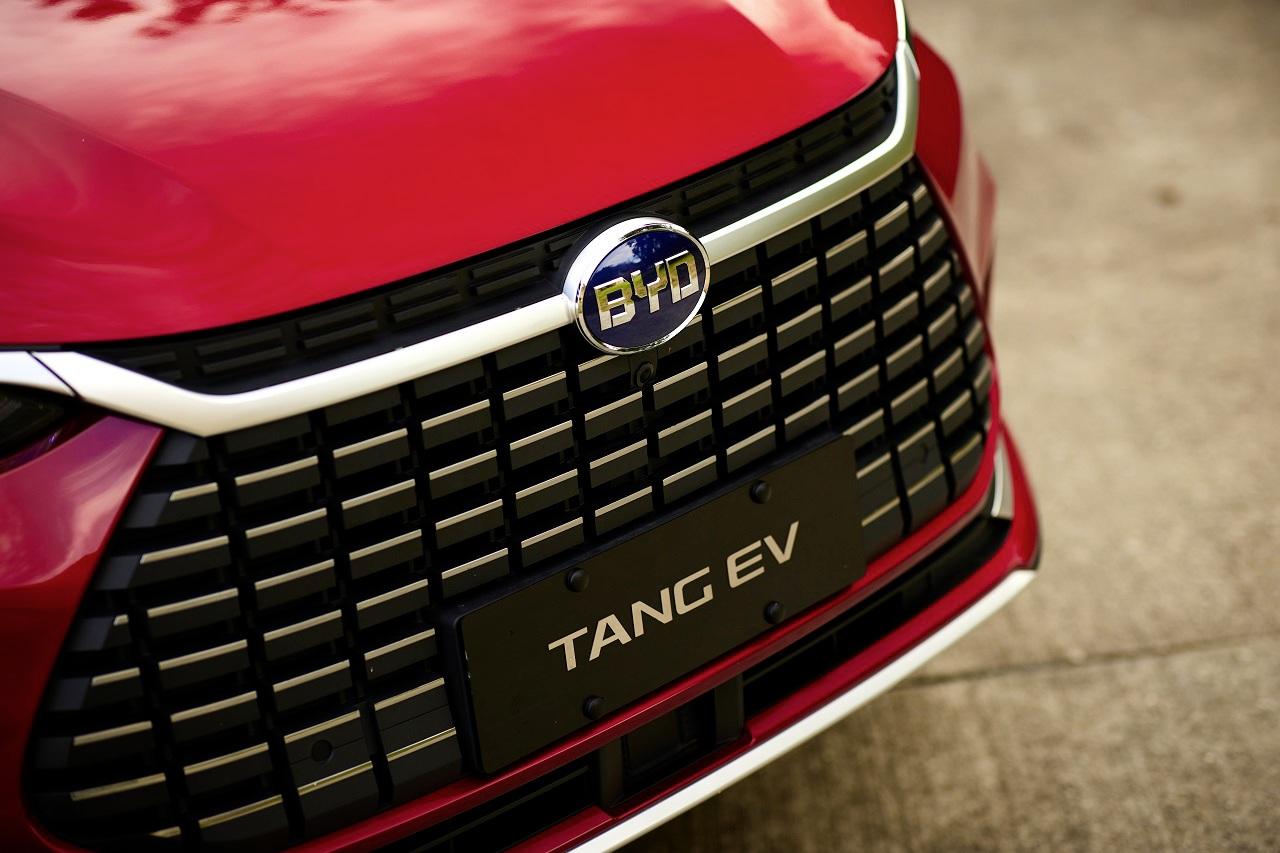 Le chinois BYD rêve de conquérir l’Europe avec ses voitures électriques