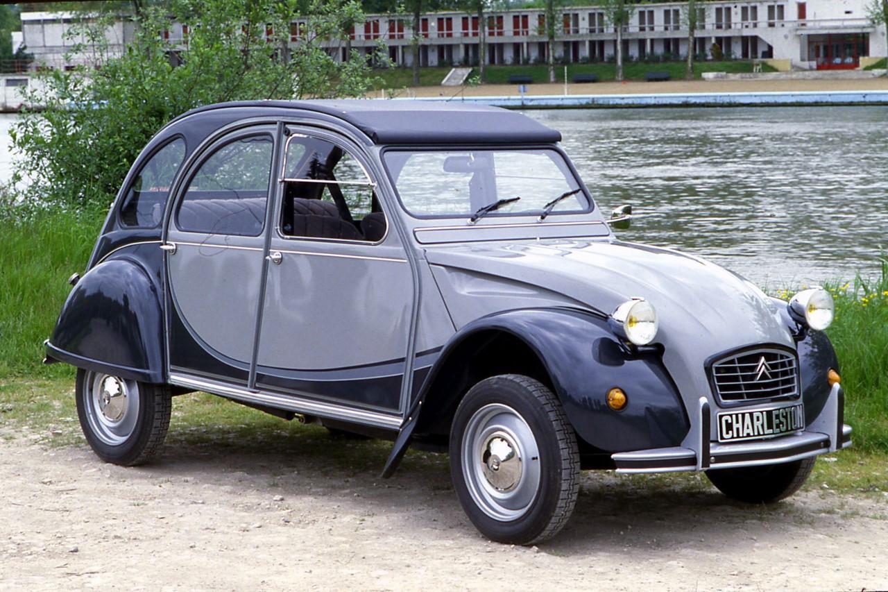 Photo 3 - Citroën 2CV Charleston gris - Citroën 2CV (1990). Le jour où ...