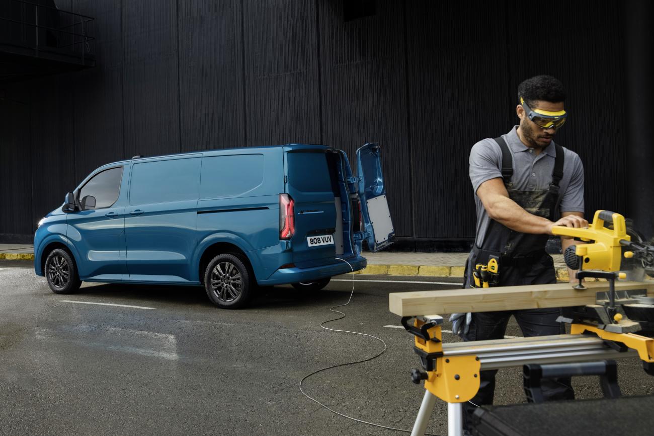 La fiche technique du fourgon électrique Ford e-Transit Custom dévoilée