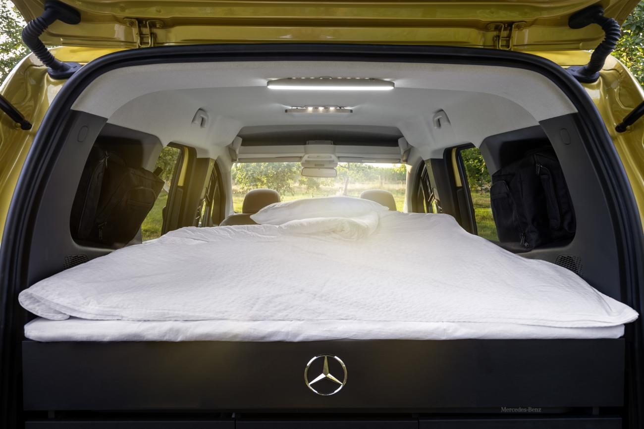 Photo 10 - mercedes classe T dimension lit - À bord du Mercedes Classe T avec son module de ...
