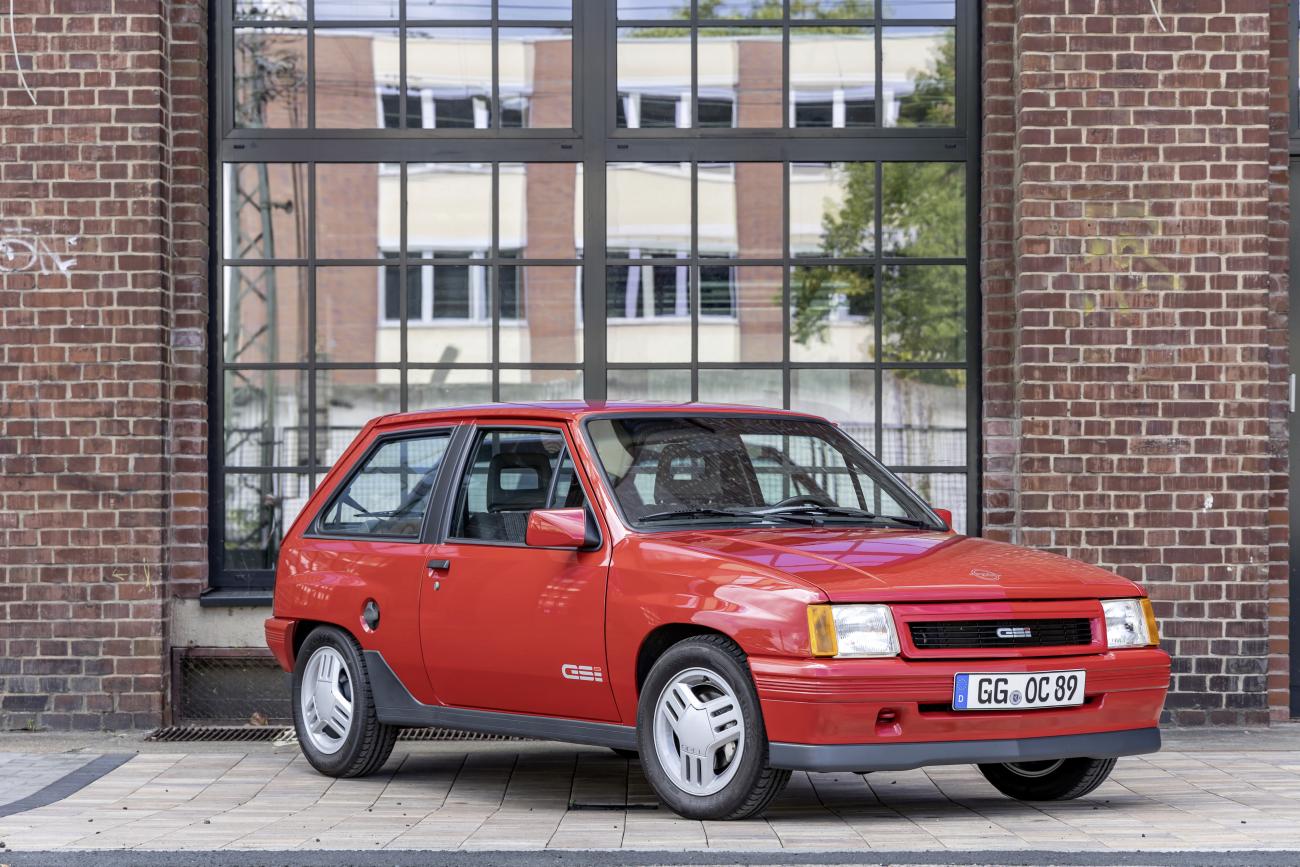 Photo 7 - Opel corsa vintage - Opel Corsa 40. Prix et équipements de la ...