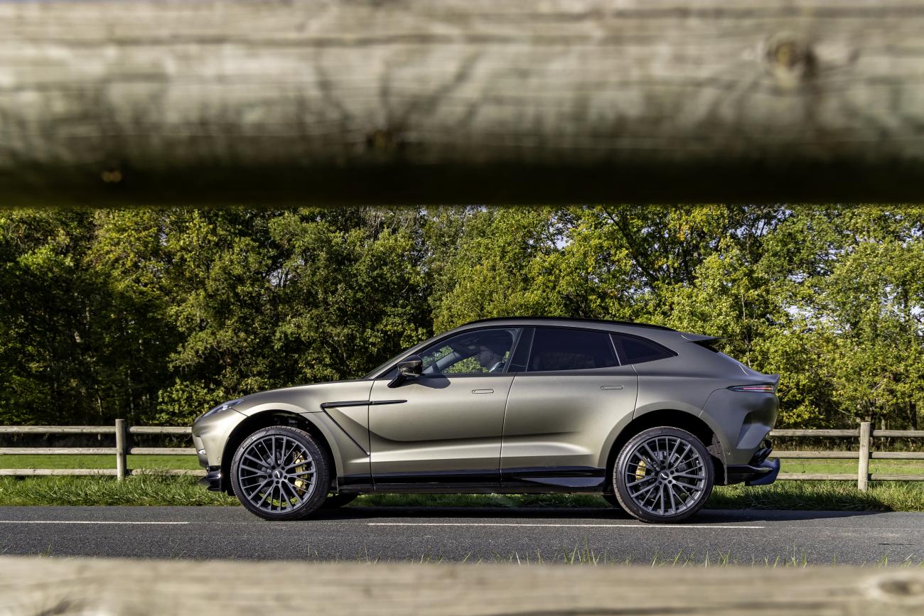 Photo 8 - Essai Aston Martin DBX 707 : au service de Sa Majesté
