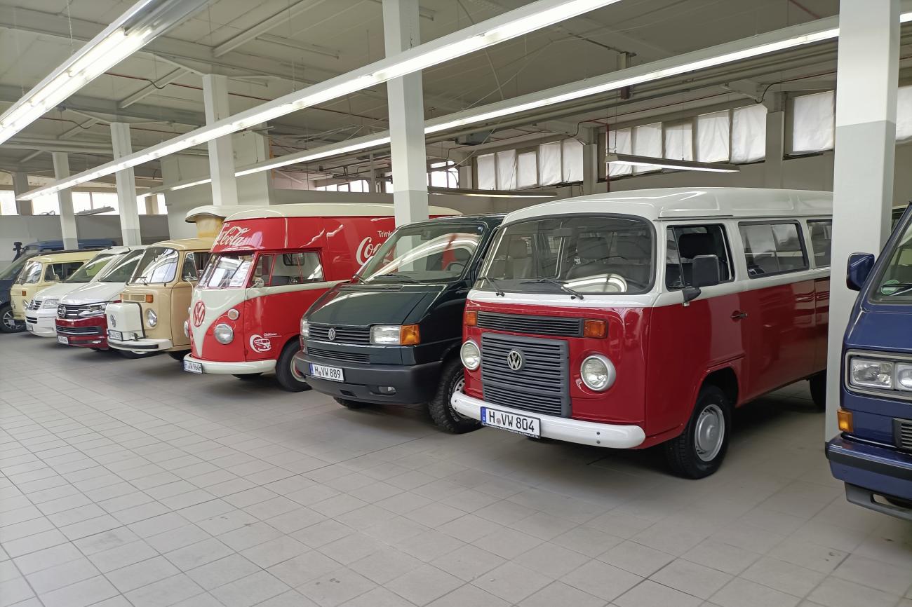 Photo 2 - Des modèles parfois assez récents en côtoient d'autres bien ...